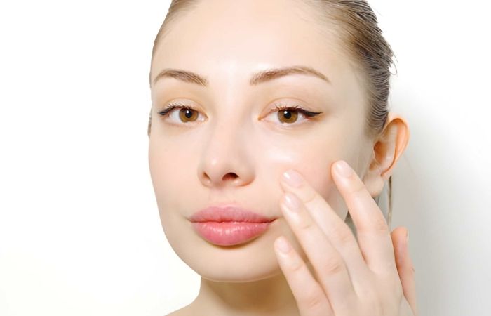 Best Primer For Mature Skin: Smooth, Age-Flattering Options That Work